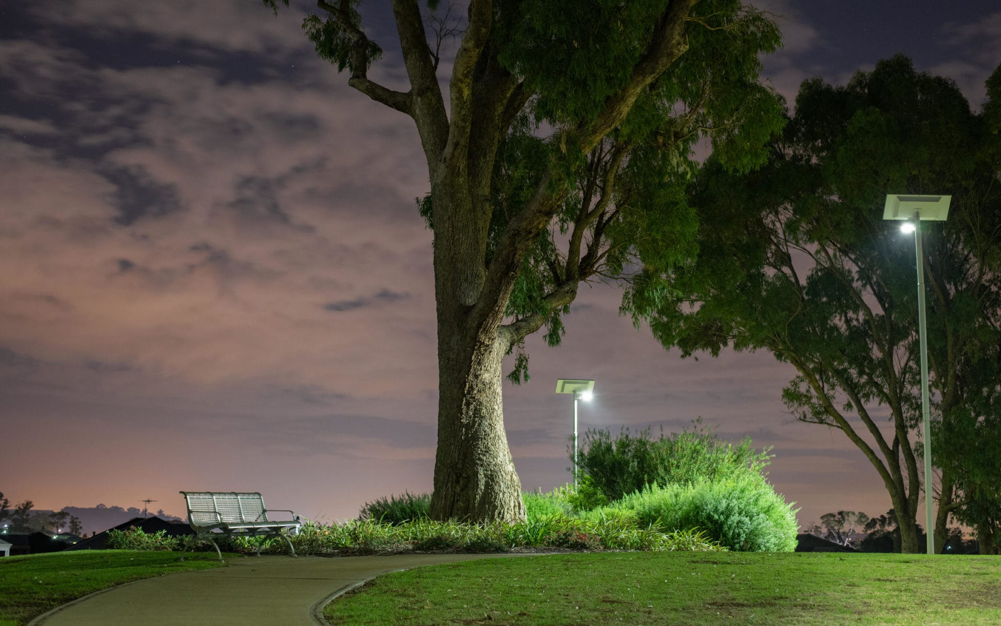 HIGHLUX | Industrial & Commercial Outdoor Solar Lighting